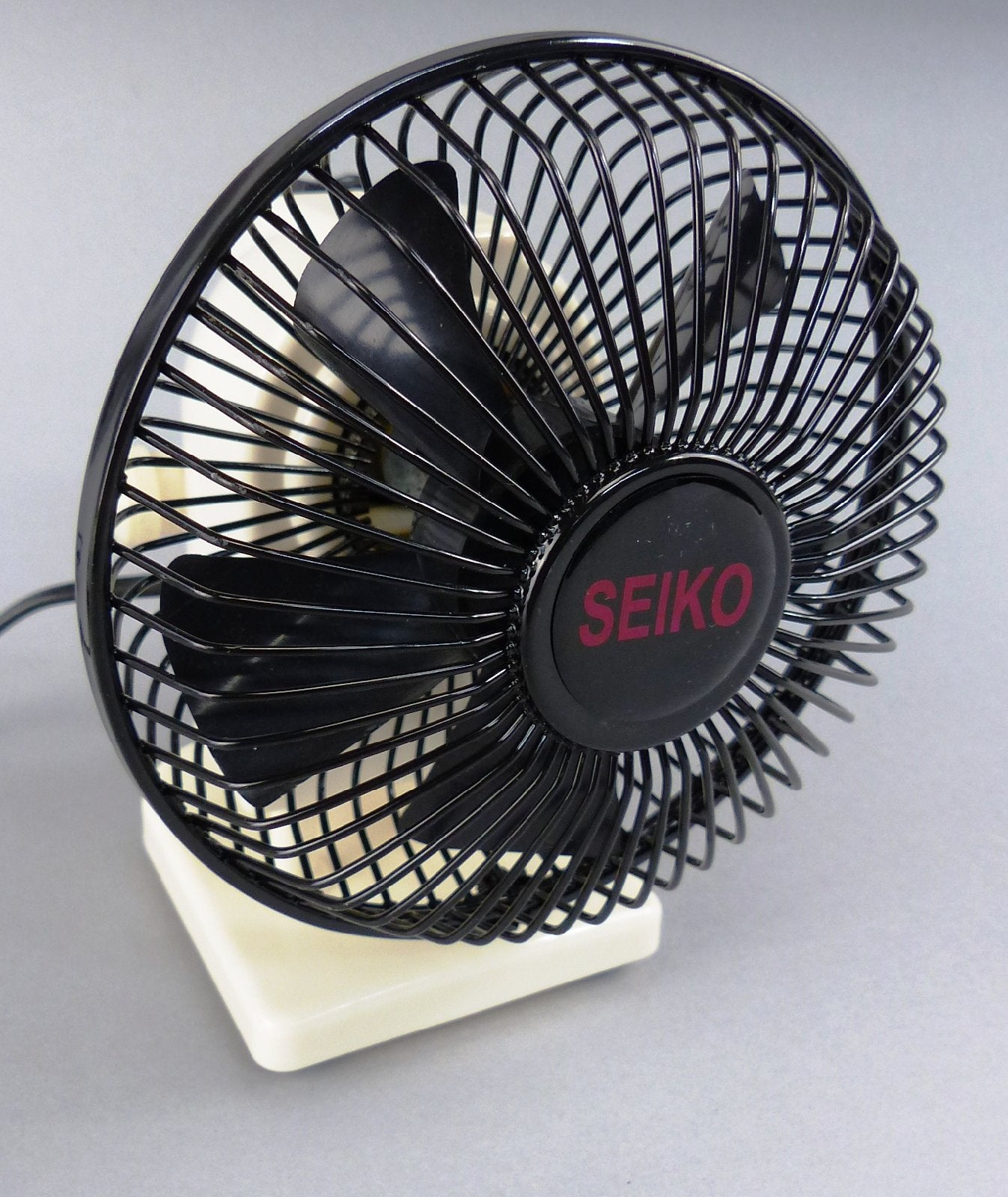 Seiko Super Power Fan 240 Volts – Luminous Beauty Supply